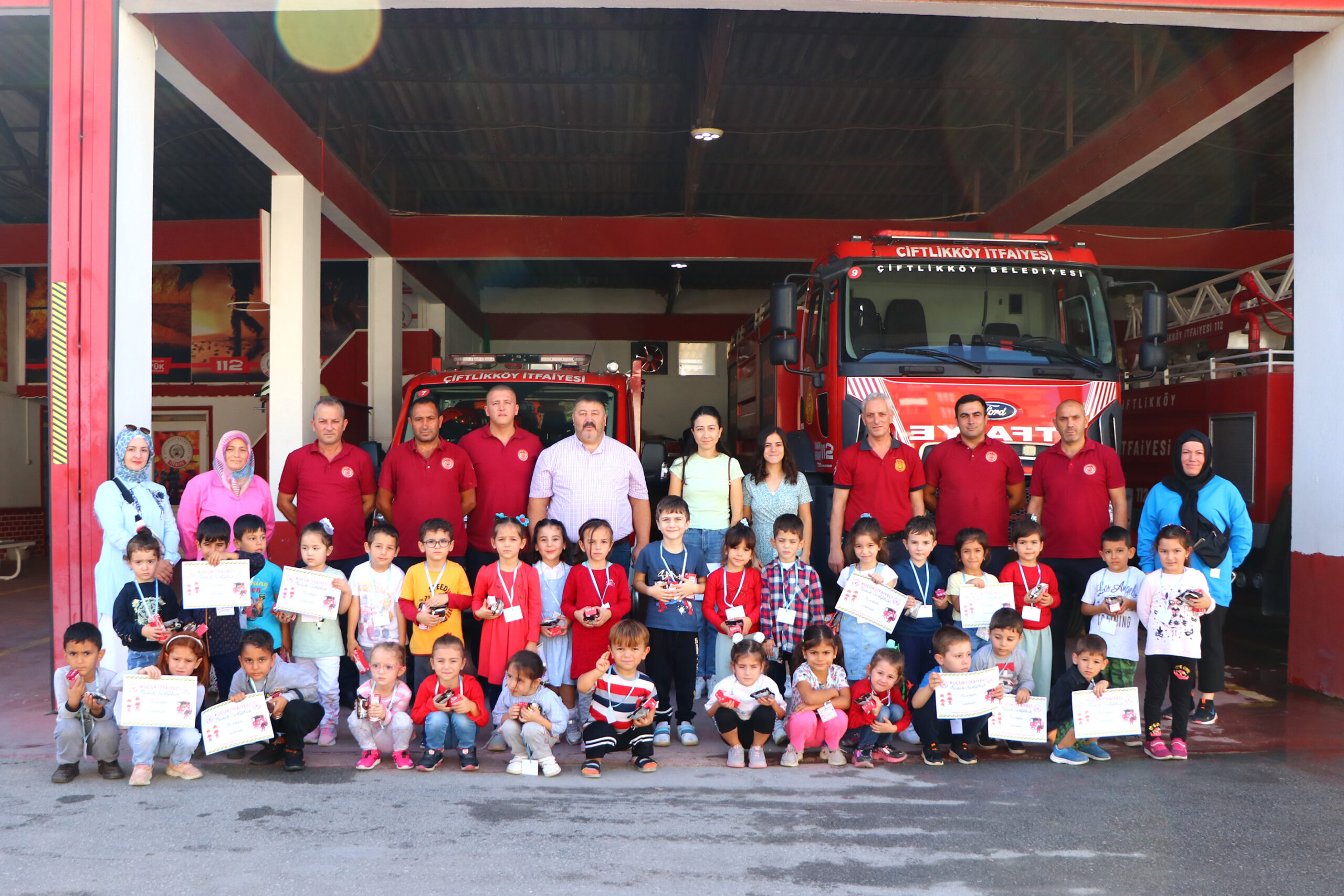 SİRENLER KÜÇÜK İTFAİYECİLER İÇİN ÇALDI | Yalova Haberci Gazetesi